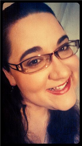 Actor, Musician Mandi Siler Makes Her Mark On The World - Women's Life Link