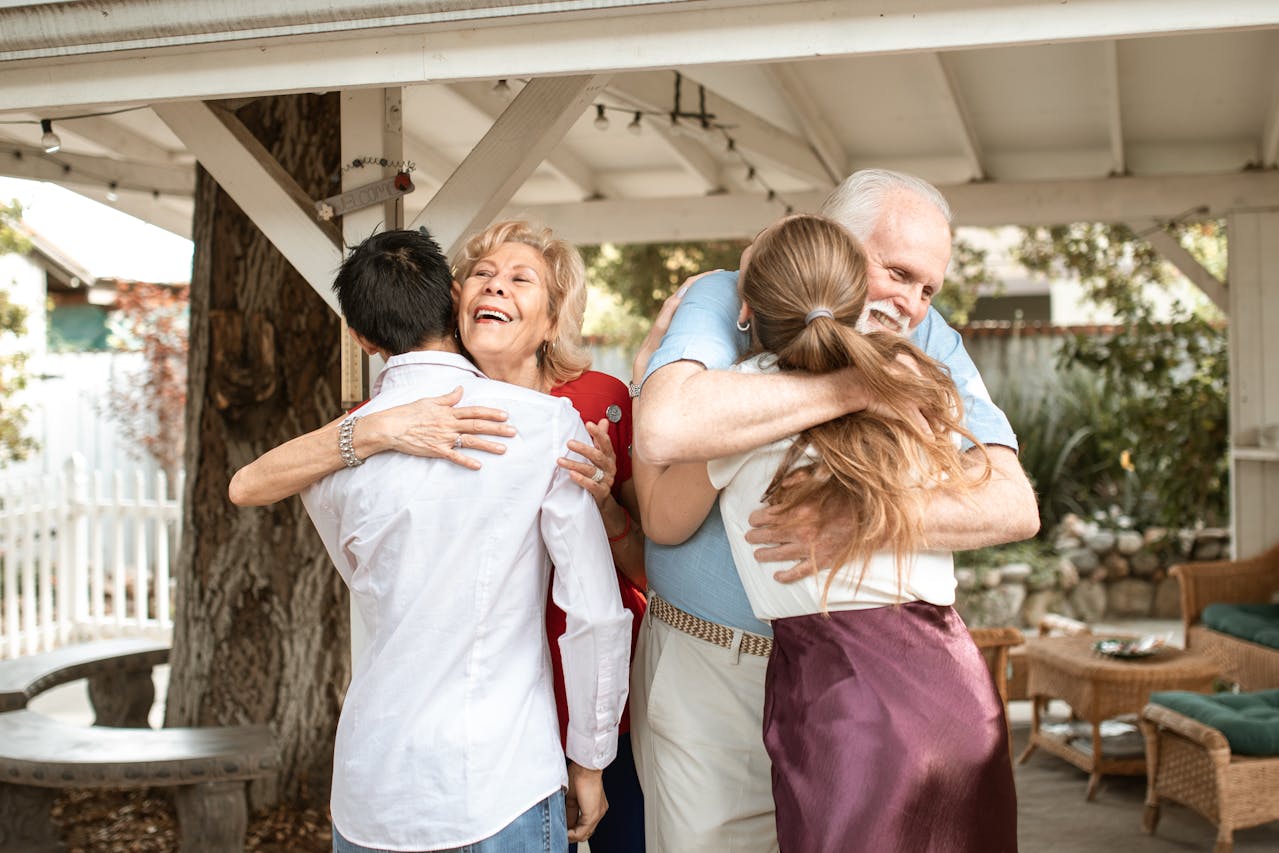 4 Ways To Support Your Parents As They Age - Women's Life Link